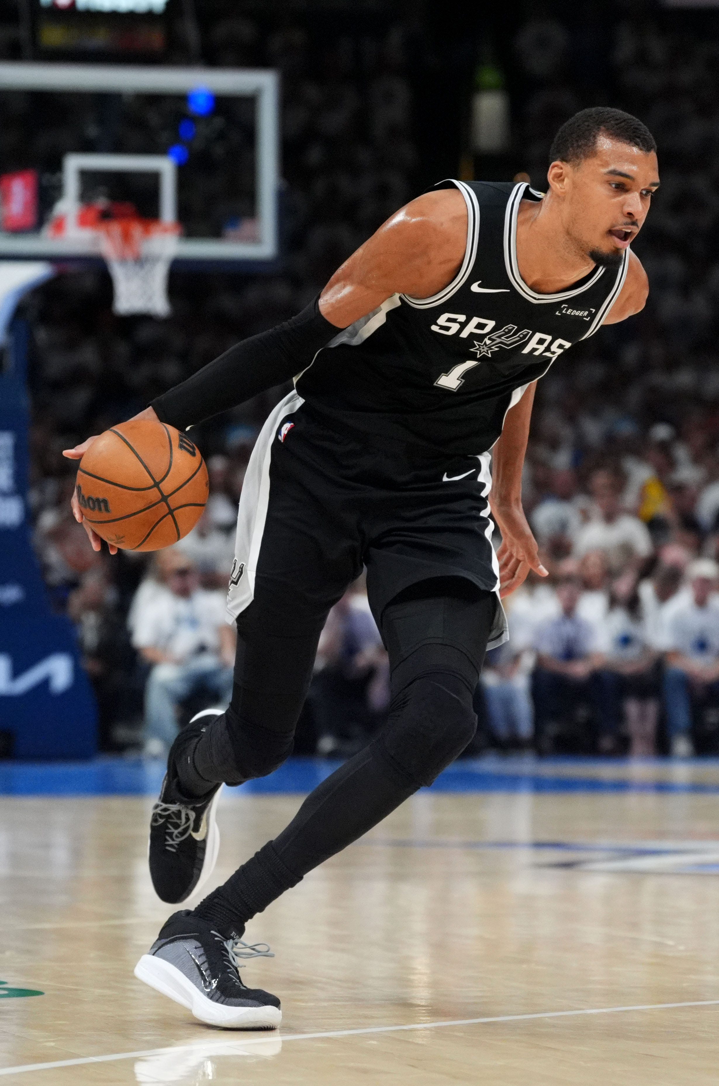 What time does the Spurs play today? How to watch Game 6 vs Thunder