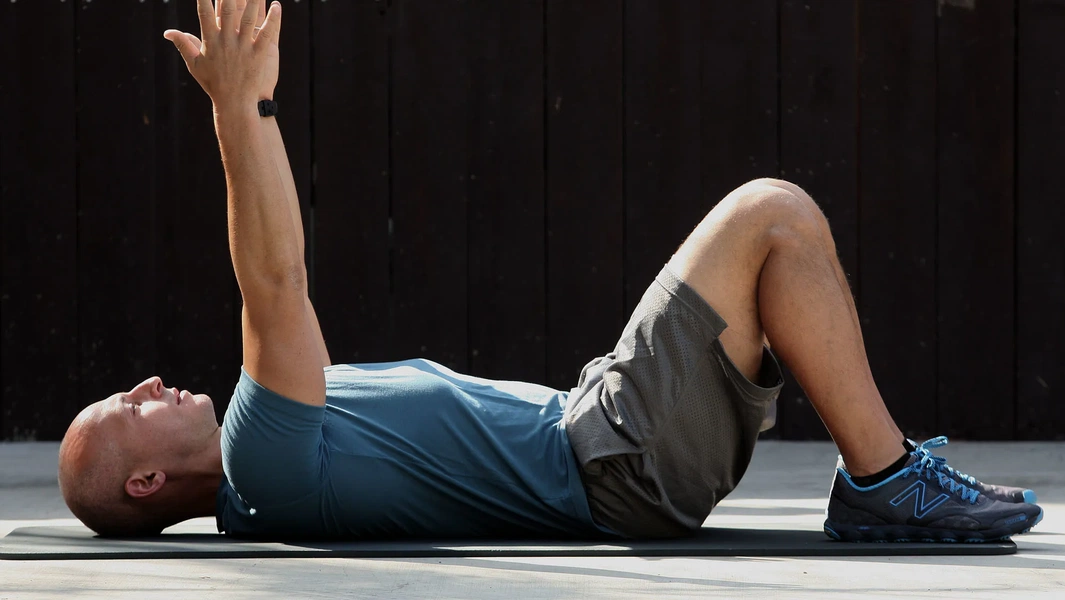 Jeff Cavaliere and Andrew Huberman share targeted arm routine