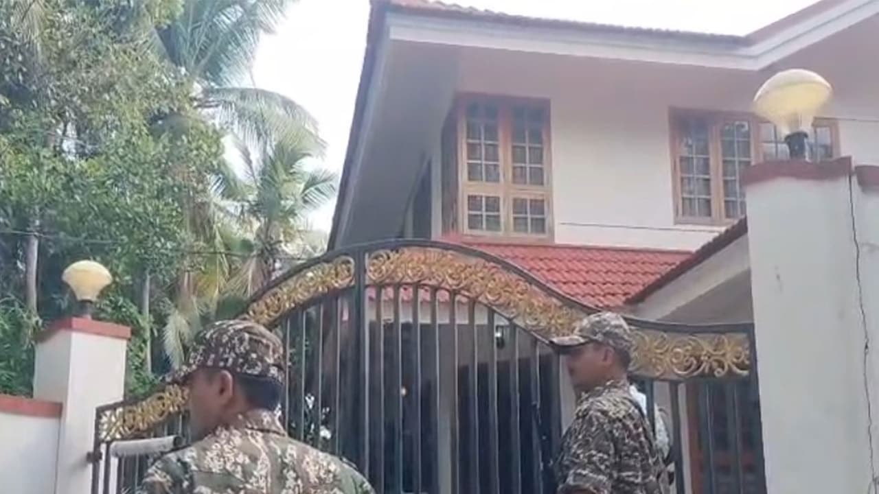 ED raids former Kerala CM Pinarayi Vijayan's residence in CMRL case
