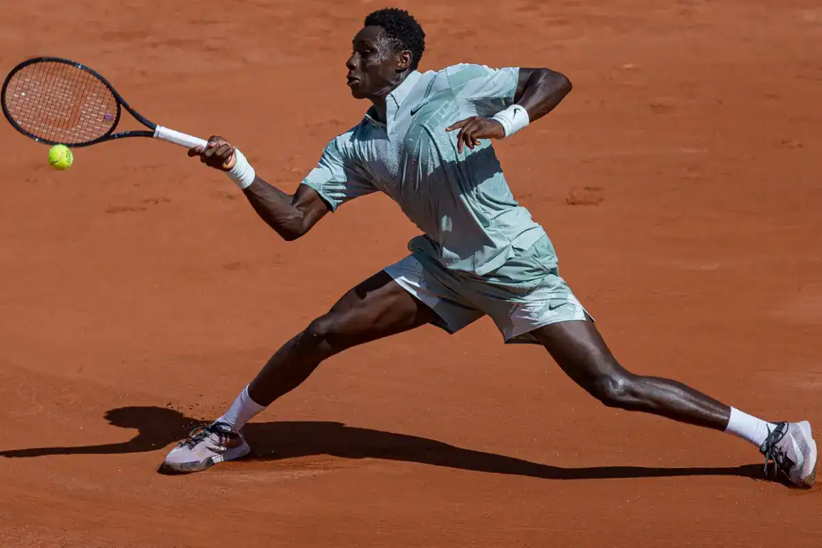 Moise Kouame, de 17 anos, faz história em Roland Garros ao vencer Marin ...