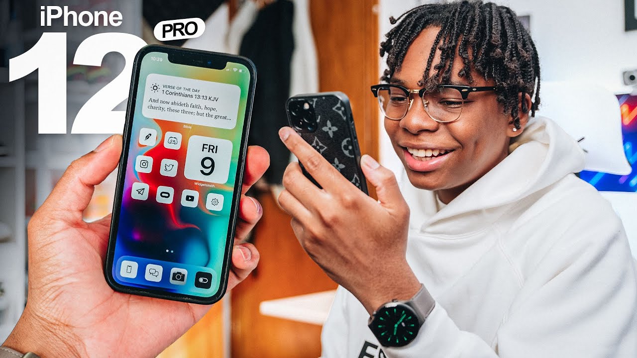 What's on my iPhone 12 Pro + minimal homescreen widget setup
