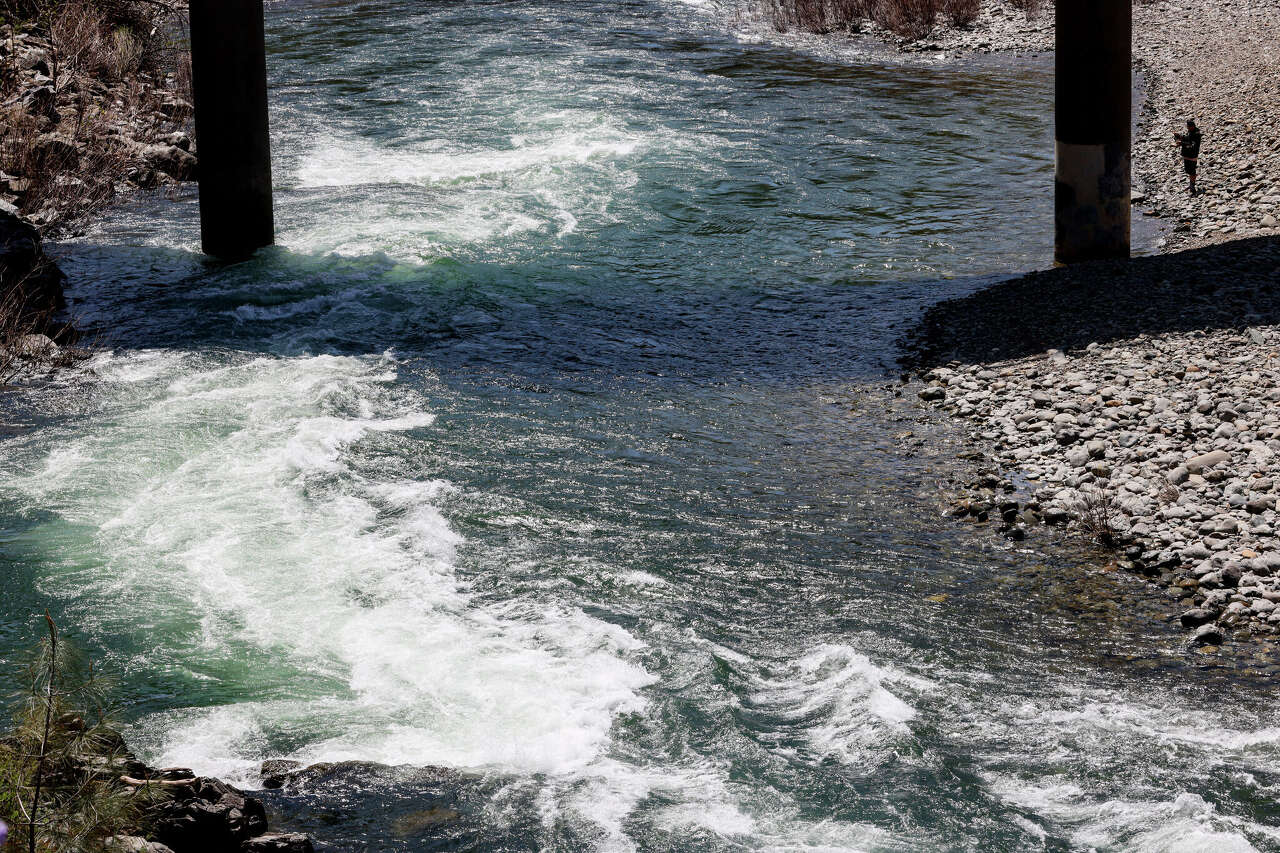 1 killed, 3 injured after SUV plunges off Highway 50 into American River