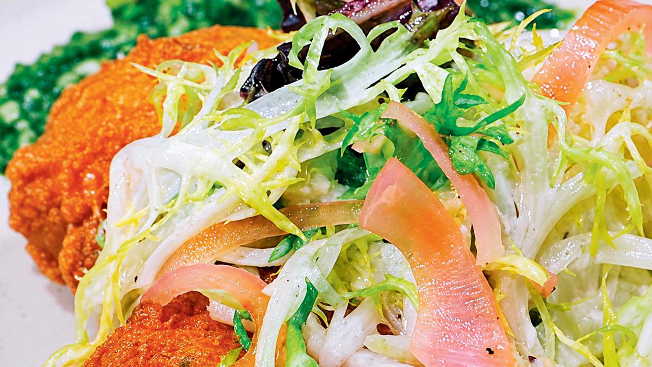 As Aloo Bonda goes global, here's how you can enjoy it in Mumbai