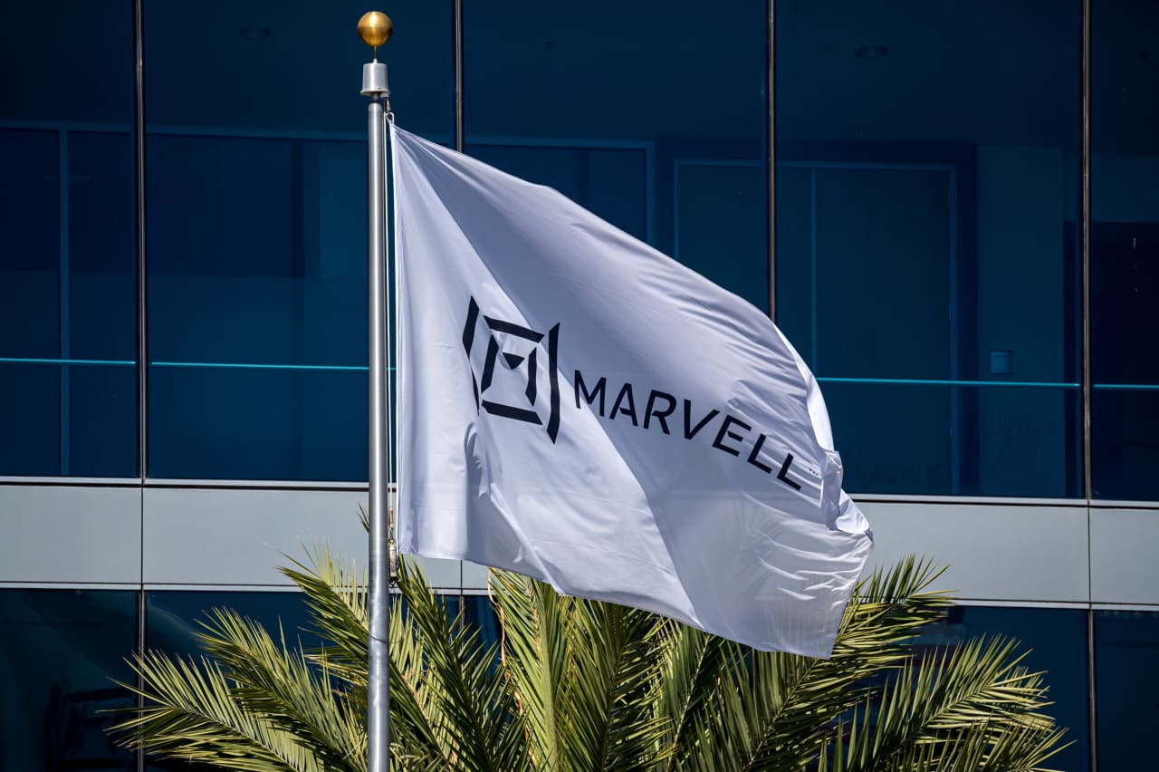 Marvell has a high bar to meet. Wall Street expects AI demand to fuel a ...