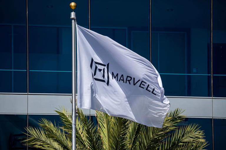 Marvell has a high bar to meet. Wall Street expects AI demand to fuel a ...