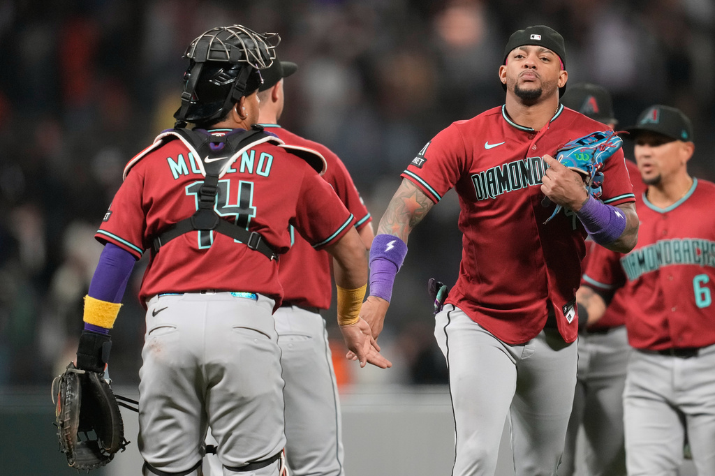 Marte and Del Castillo homer as Diamondbacks beat Giants 7-5 for ninth ...