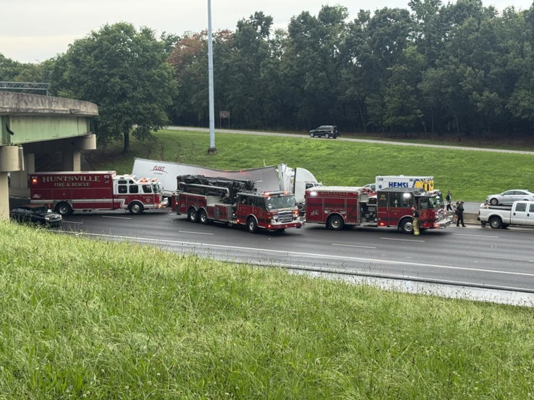 Woman injured after 18-wheeler wreck on I-565 in Huntsville