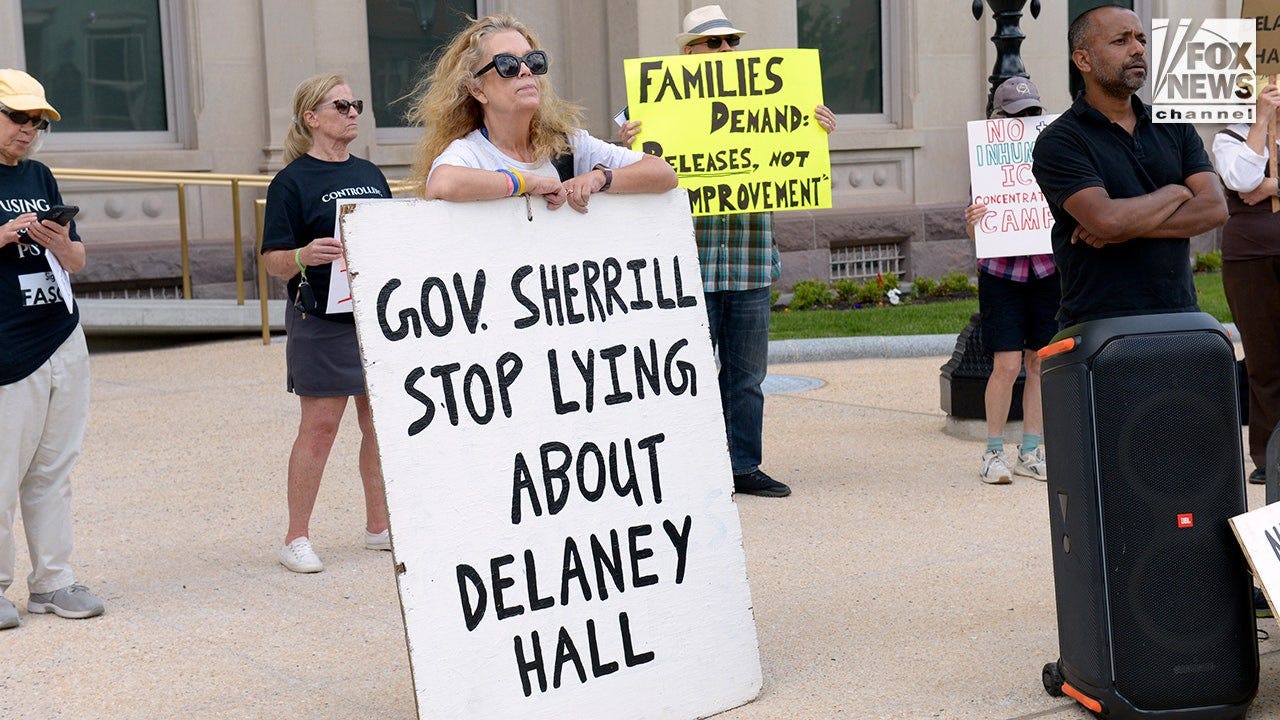 Gov. Mikie Sherrill accuses ICE of denying her access to Newark ...