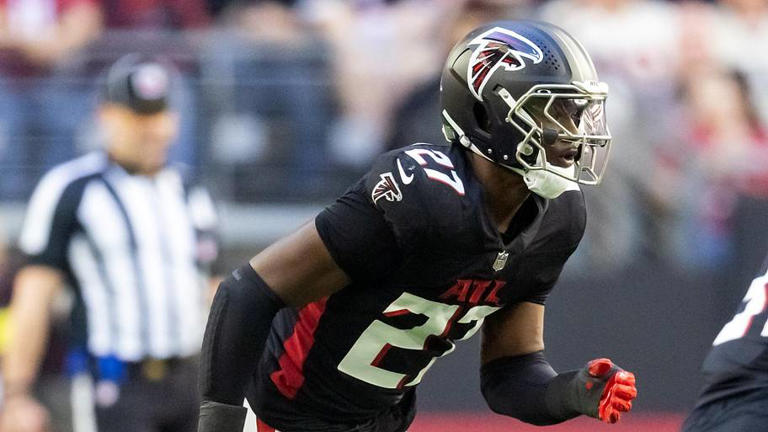 James Pearce Jr. seen working out with former Georgia Bulldogs star