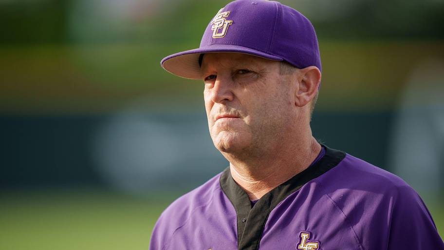 Which LSU baseball players could leave via the transfer portal?