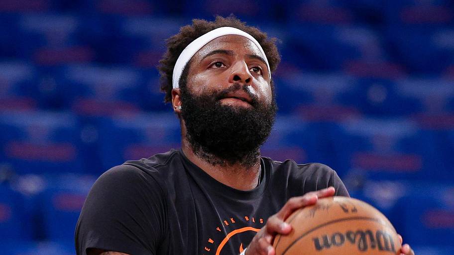 Mitchell Robinson is Knicks' ultimate cheat code against Stephon Castle