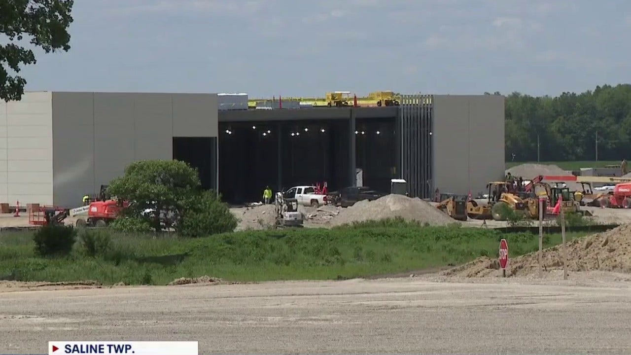 Saline data center construction celebration held – but not everyone is ...