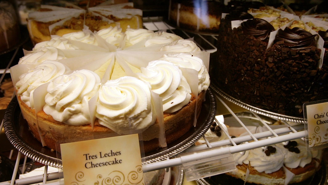 19 Cheesecake Factory flavors ranked from best to worst