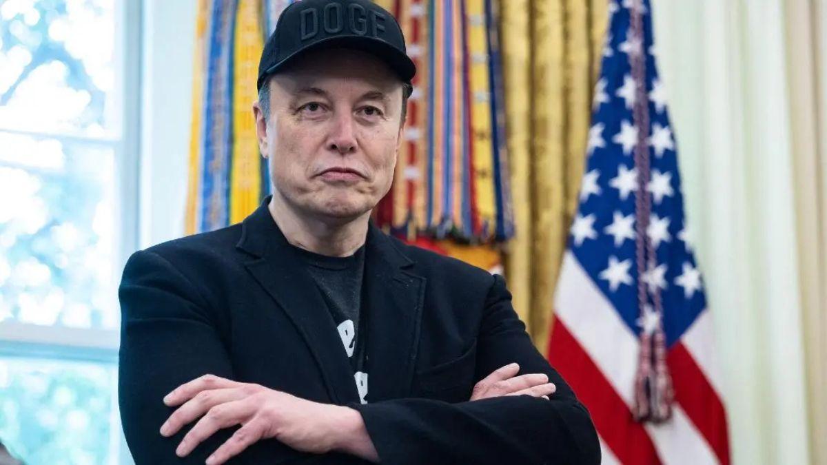 'Evil' Elon Musk killed 'hundreds of thousands' and hurt the 'world's ...