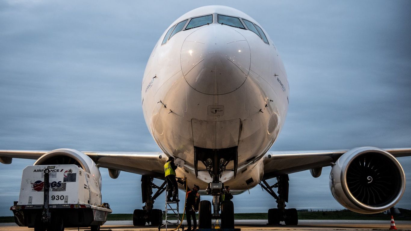 Boeing’s futuristic 777X plane faces more delays