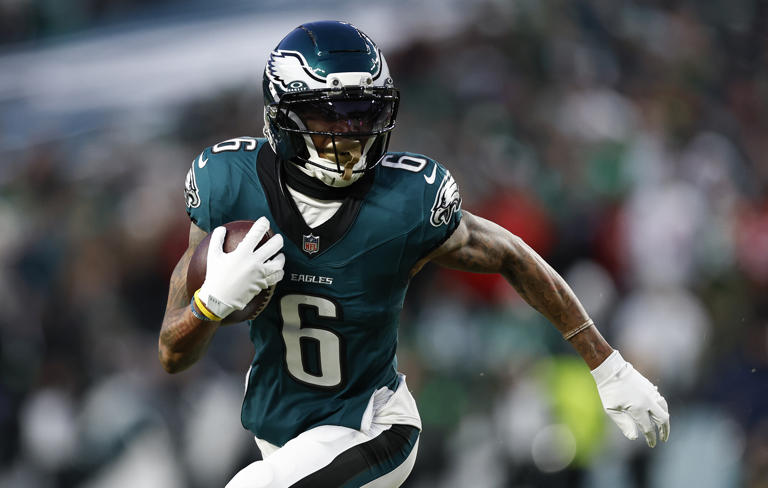 AJ Brown trade updates: Latest rumors and timing; Browns trading Myles ...
