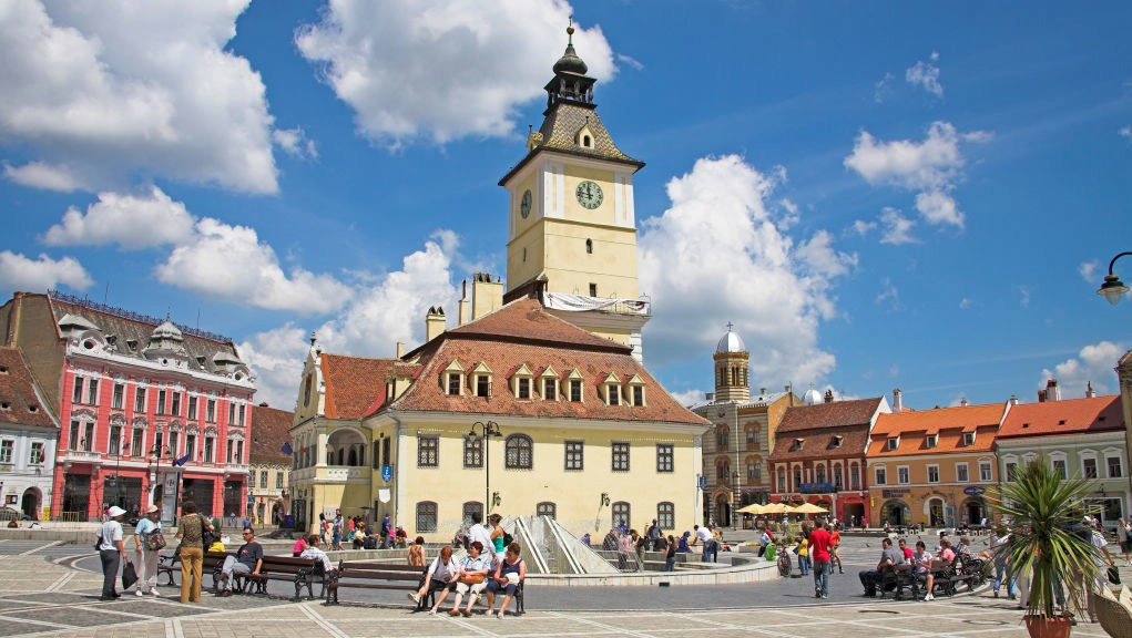 Brașov’s medieval charm meets mountain magic