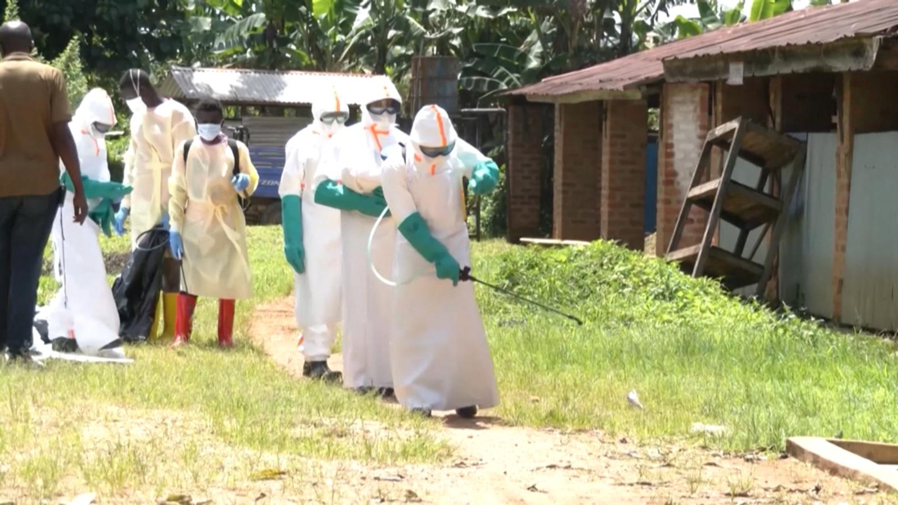 Death toll rising in Ebola outbreak as health officials scramble to ...
