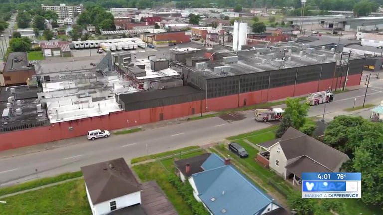 Streets reopen after crews respond to bakery fire