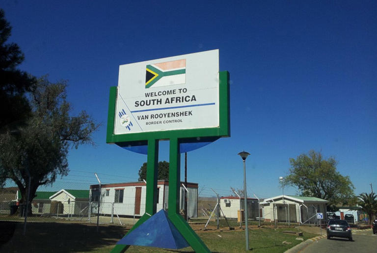 SARS launches new vehicle border requirements – explainer