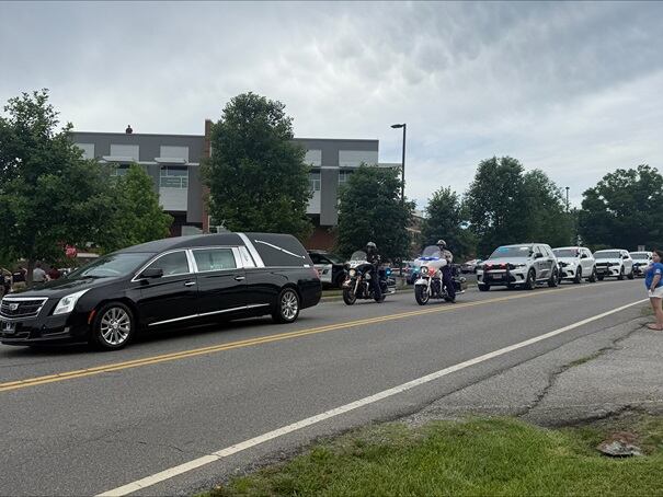 Hundreds gather in Roanoke to honor fallen Deputy Logan Utt during ...