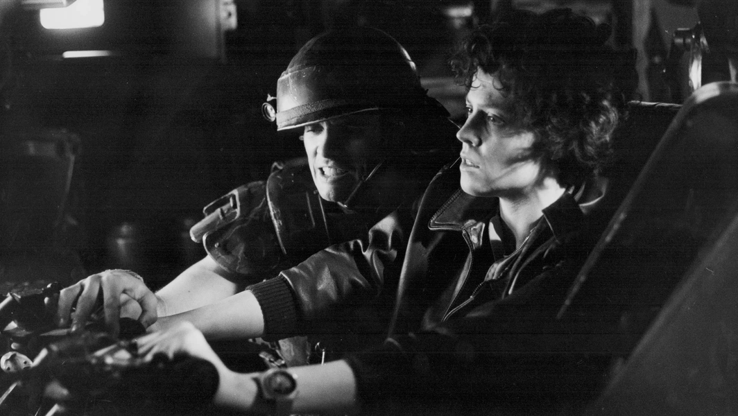 13 actors who brought iconic movie aliens to life