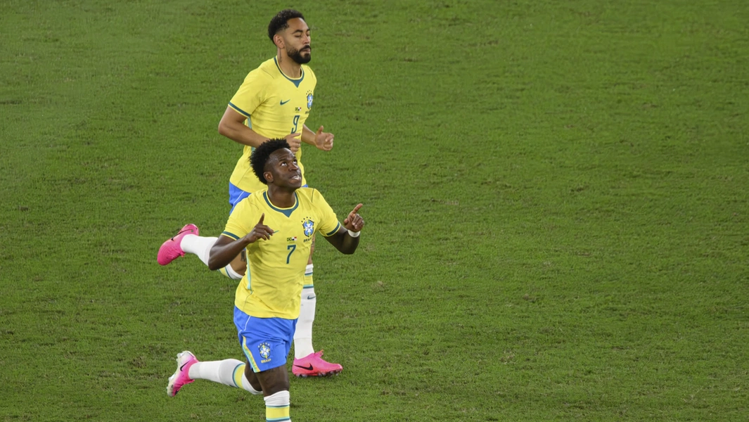 Alisson responds to boos despite Brazil's 6-2 win over Panama