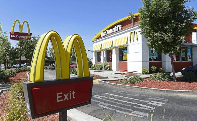 McDonalds Overtakes Rivals in Global Restaurant Race What Does It Mean ...