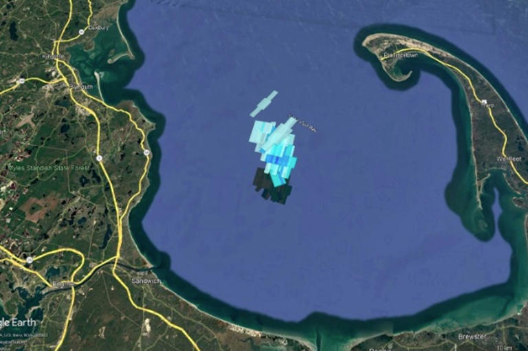 NASA dubbed a meteorite fishy squisher after it likely fell into bay
