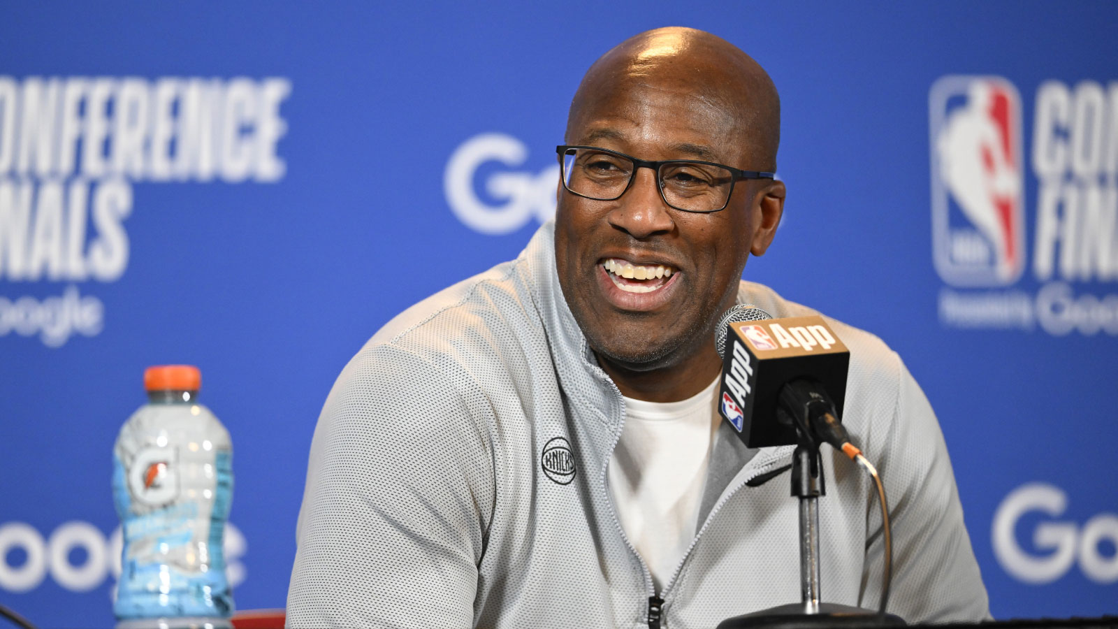 Mike Brown reveals why he doesn’t think about outcomes during NBA ...