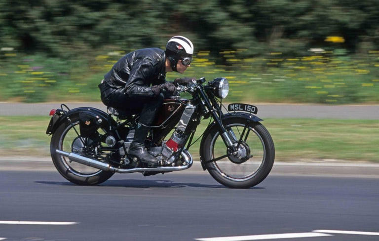 The Scott Flying Squirrel is an obscure British throwback