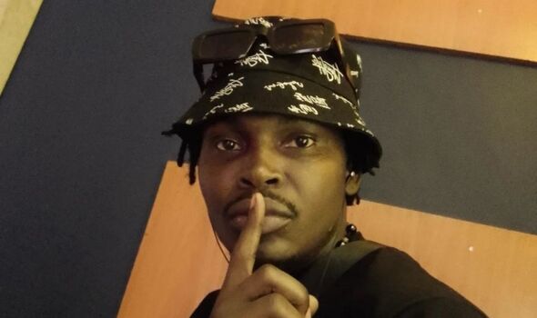 Popular singer dies aged 46 in tragic road accident