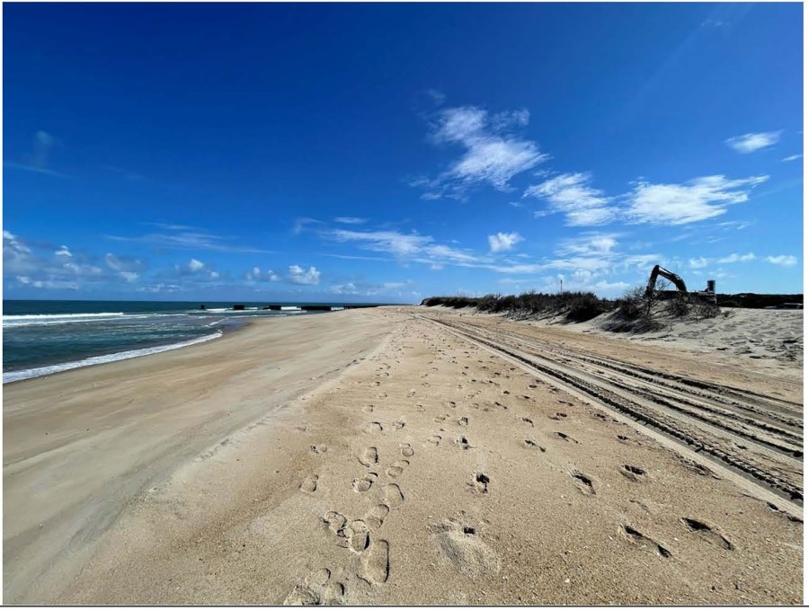 Additional home collapses in Buxton; visitors urged to avoid beach