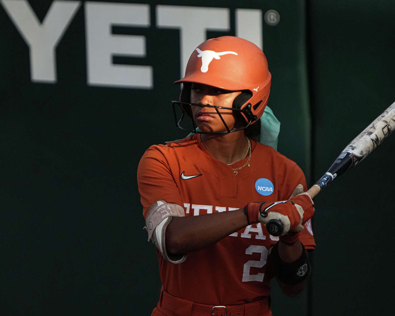Kayden Henry: 3 things to know about Texas softball's All-American ...