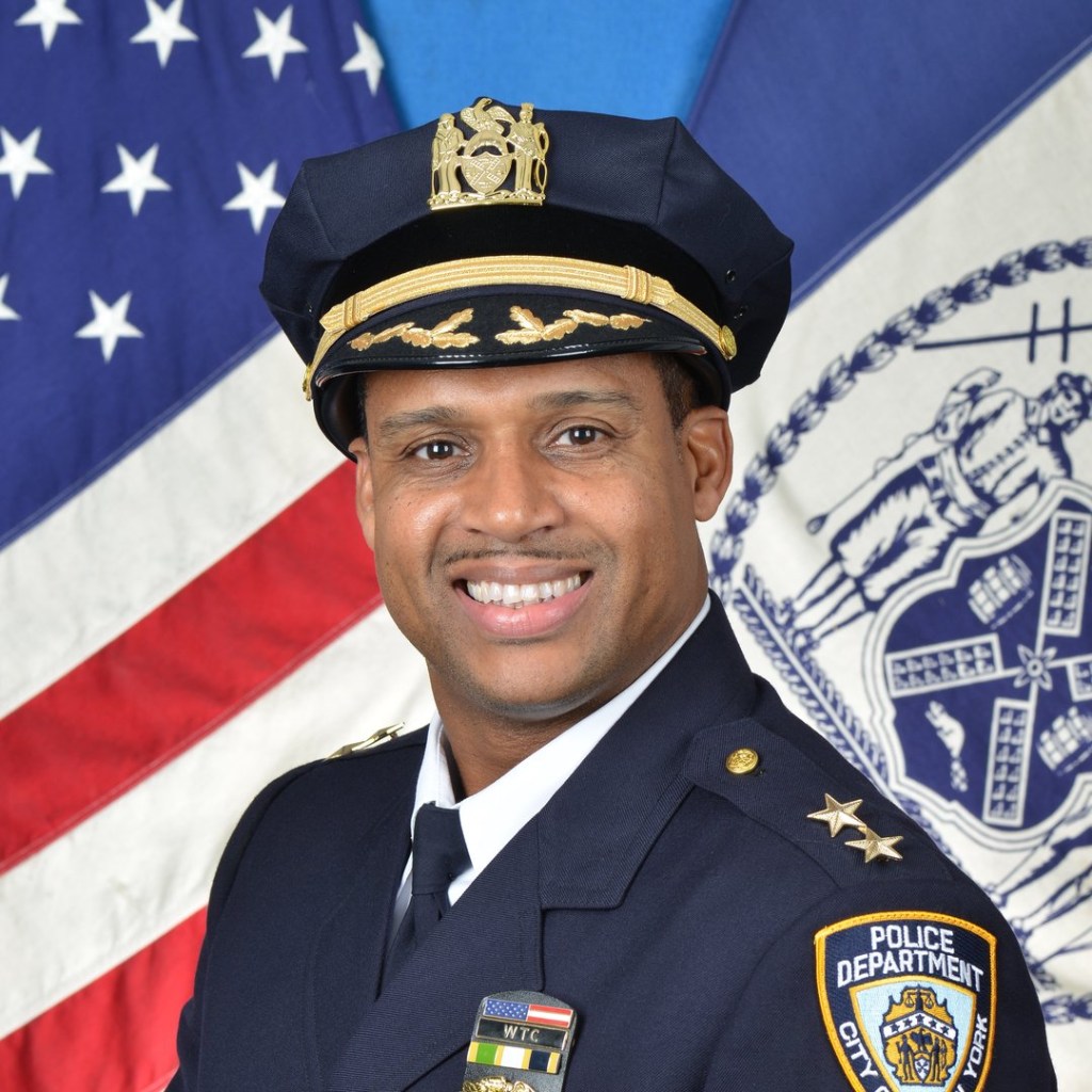 NYPD assistant chief breaks silence on off-duty gun-discharge scuffle