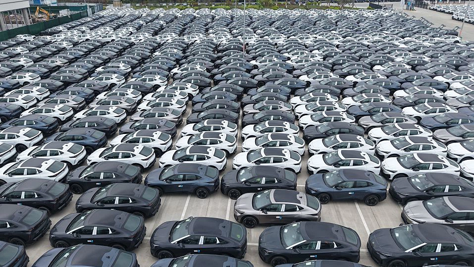 Chinese EV imports spark security warnings in Canada