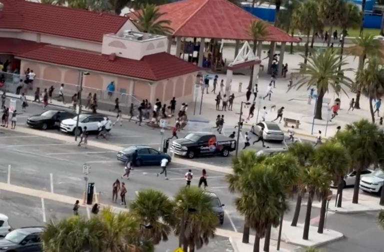Videos show chaos of Clearwater teen takeover; 17-year-old charged