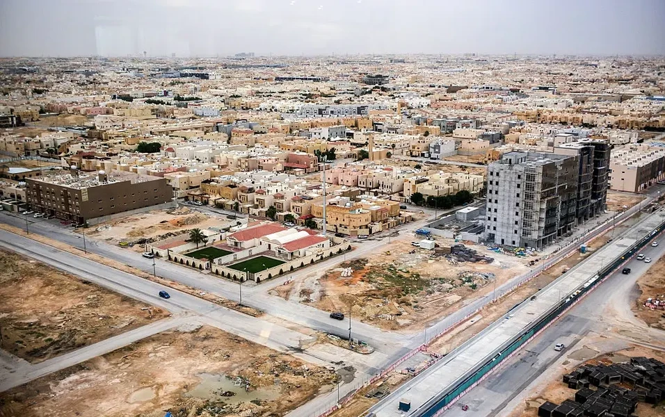 Saudi Arabia halts 'The Line' megacity until after 2030