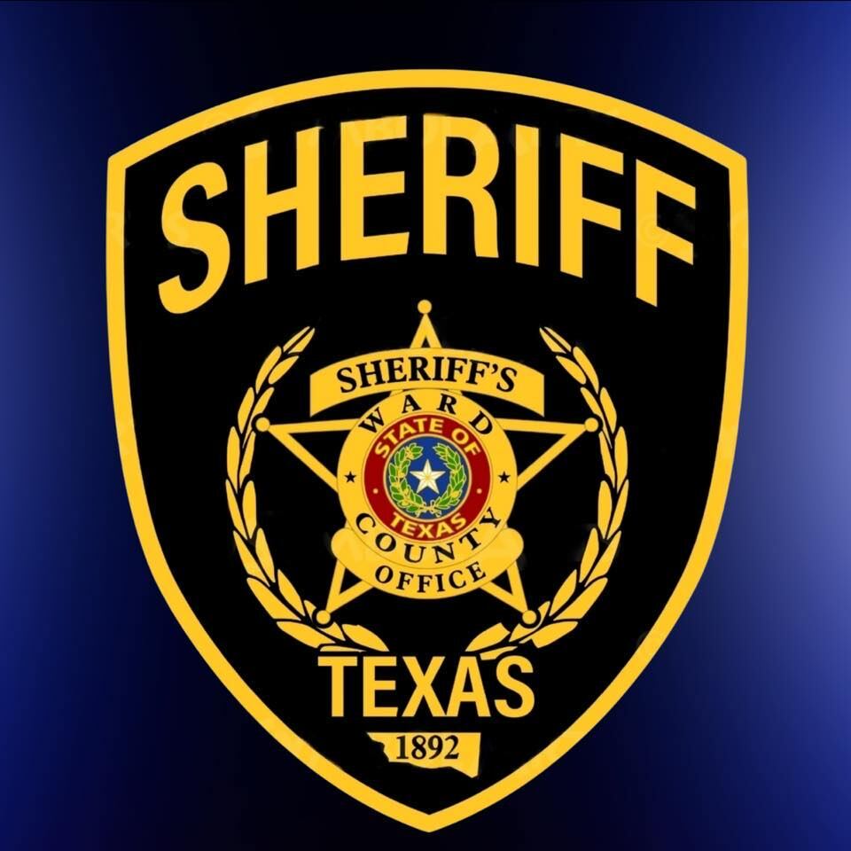 Multiple vehicles involved in crash in Ward County