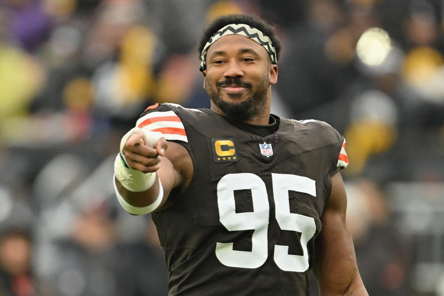 Plaschke: They really got him! Superstar sacker Myles Garrett makes ...