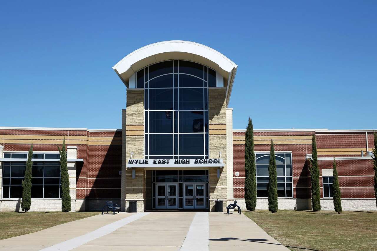 Wylie East High School principal resigns months after Why Islam ...