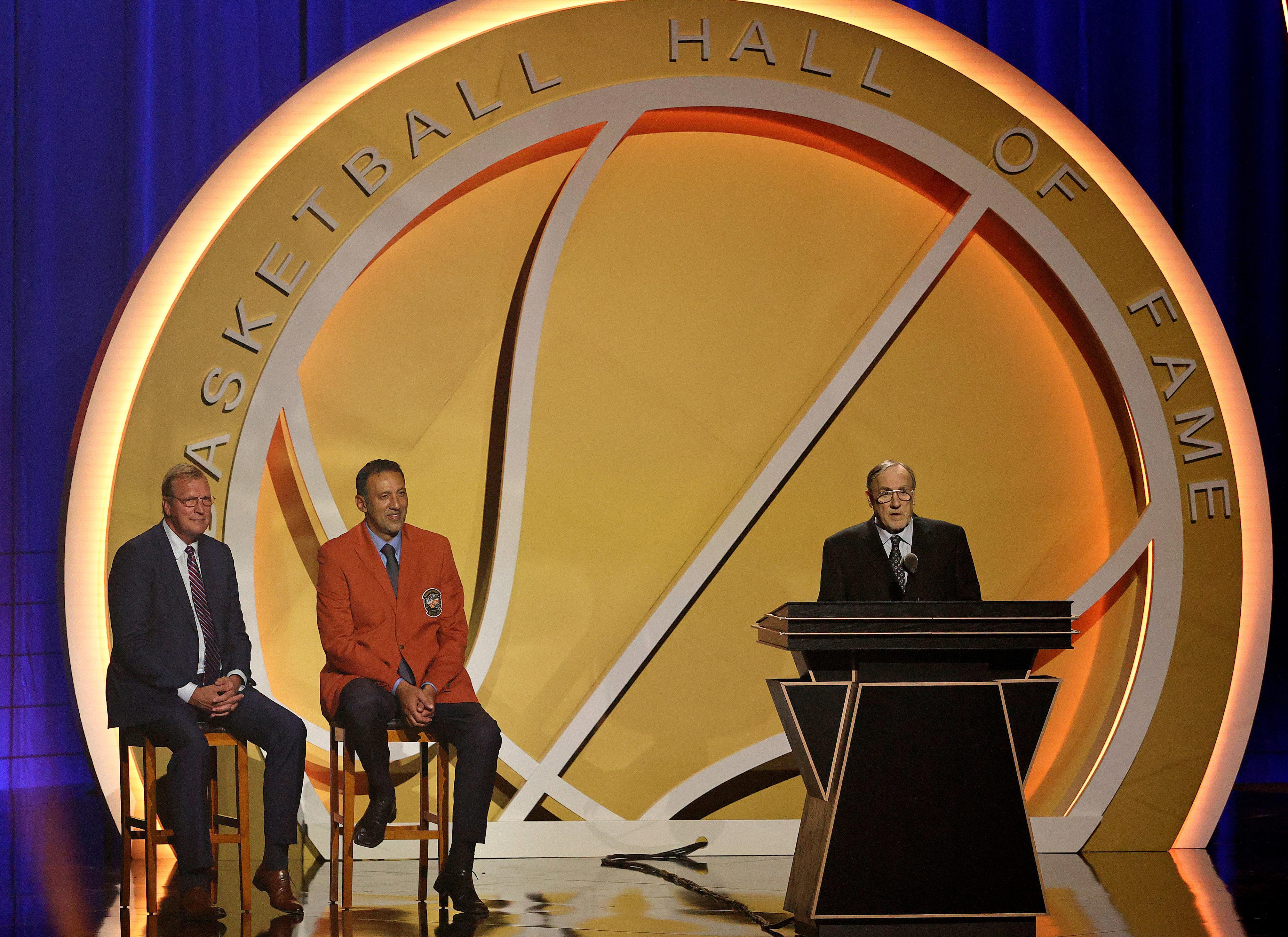 Former NBA coach, Basketball Hall of Famer Rick Adelman dies at 79