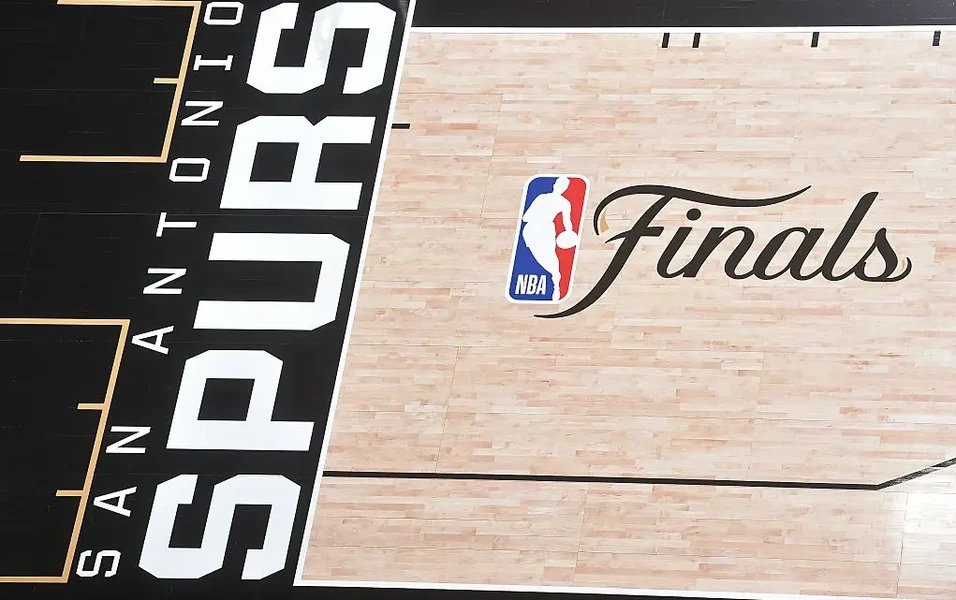 Popovich’s presence looms as Spurs face Knicks in Finals