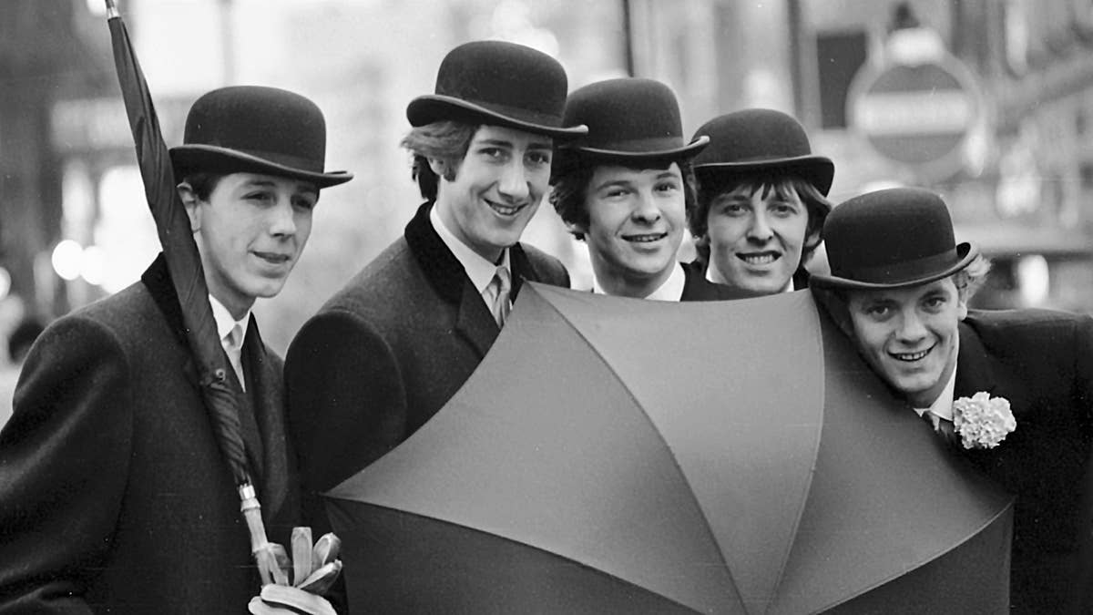 How the Fortunes' 'Here Comes That Rainy Day Feeling Again' became a ...