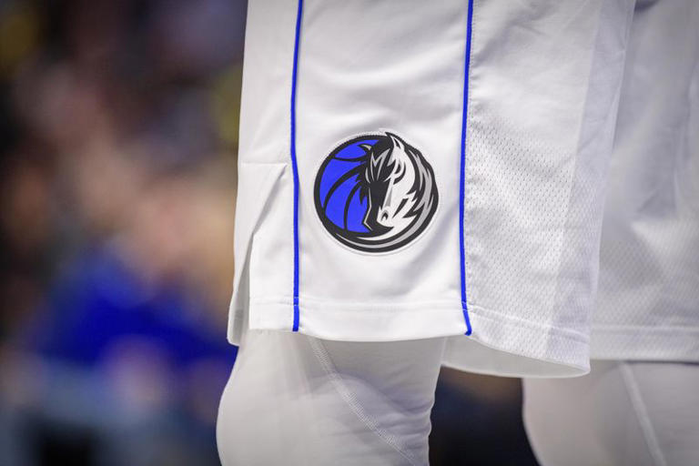 Mavericks select North Dallas site for new arena