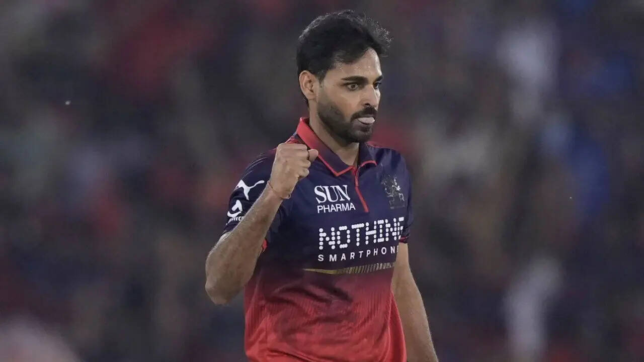 'Bhuvneshwar Kumar has surprised me about how outstanding he is': RCB ...