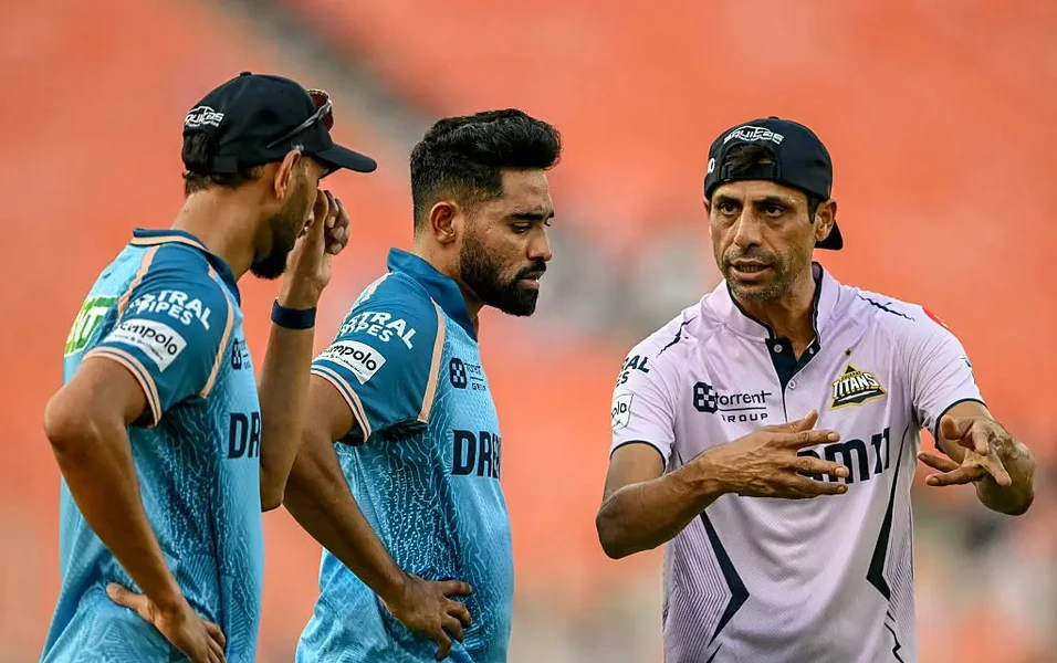 Solanki says Nehra made solo call on Sindhu promotion in IPL final
