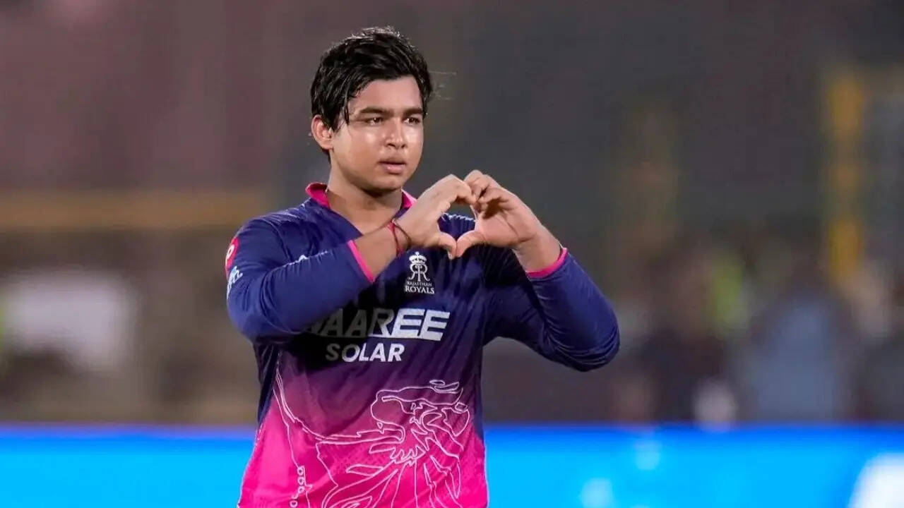 'Isse achha kya khelega?' Jadeja pushes for Vaibhav Sooryavanshi's ...