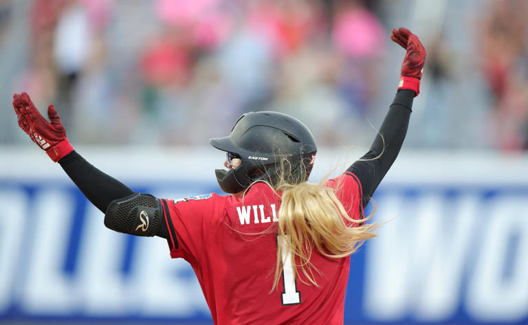 2026 WCWS: Williams’ walk-off blast sets up win-or-go-home game