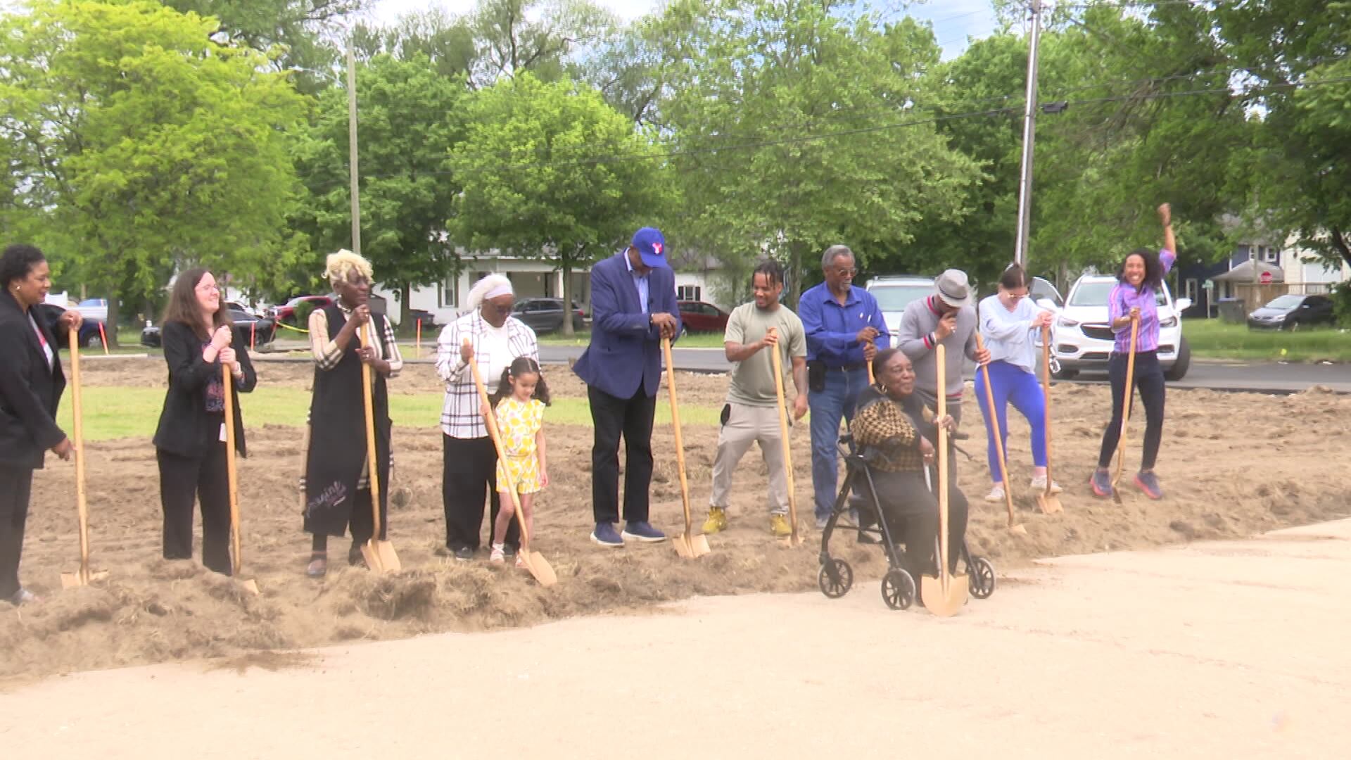 Community gathers for groundbreaking ceremony at Ullery Park in Elkhart